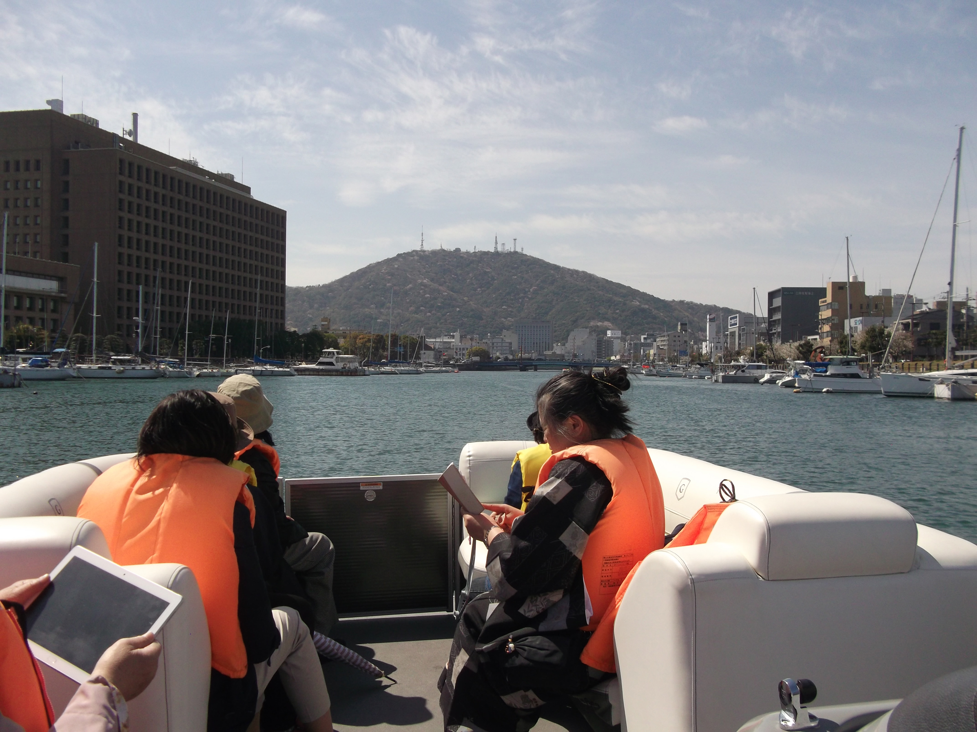 ひょうたん島クルーズ | NPO法人協働プランニングNIMS